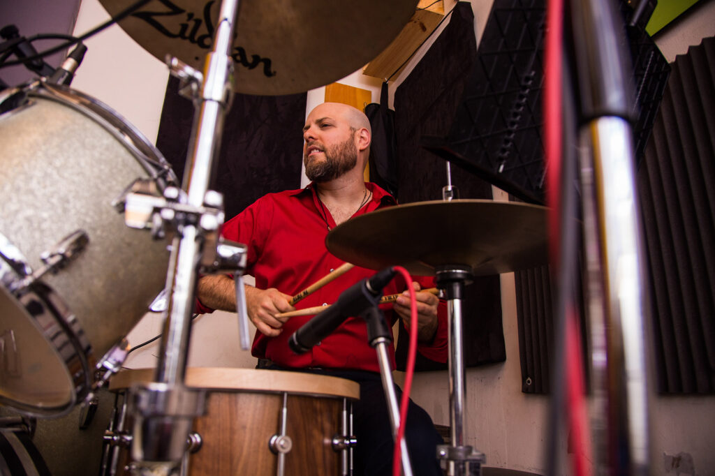 How To Record Drums (For Beginners) - Drumeo Beat