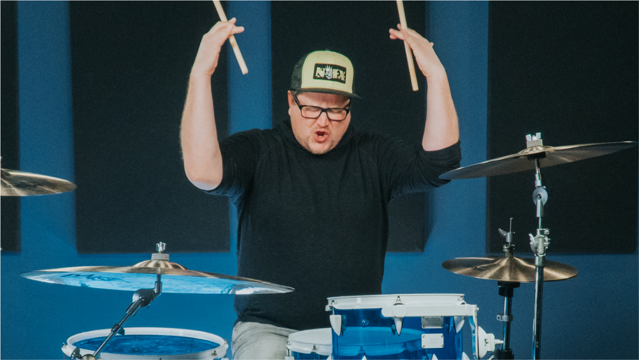 5 Punk Drumming Tips For Beginners (And Beyond) - Drumeo Beat